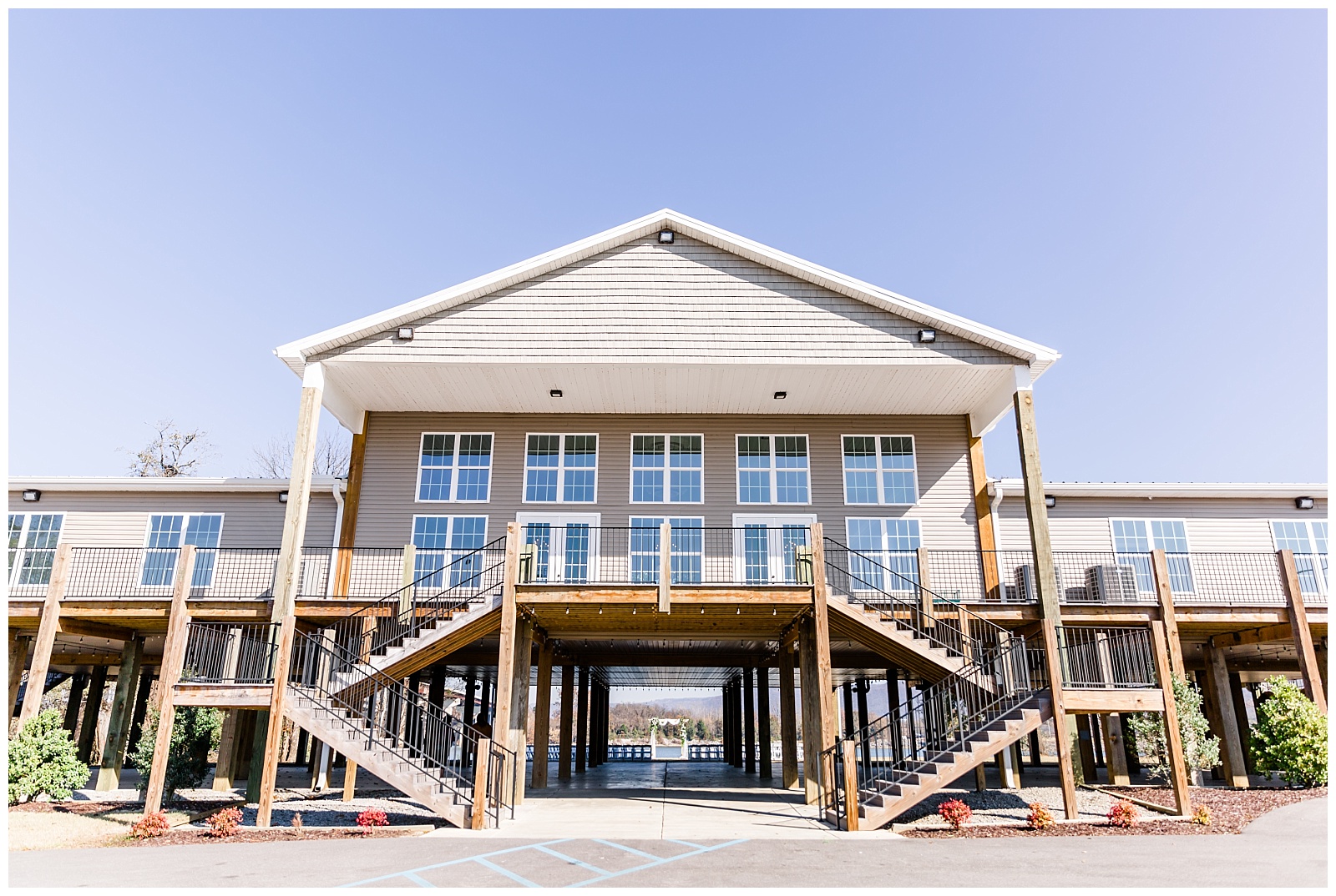 A Riverside Event Venue Wedding | Katie and Jacob ...